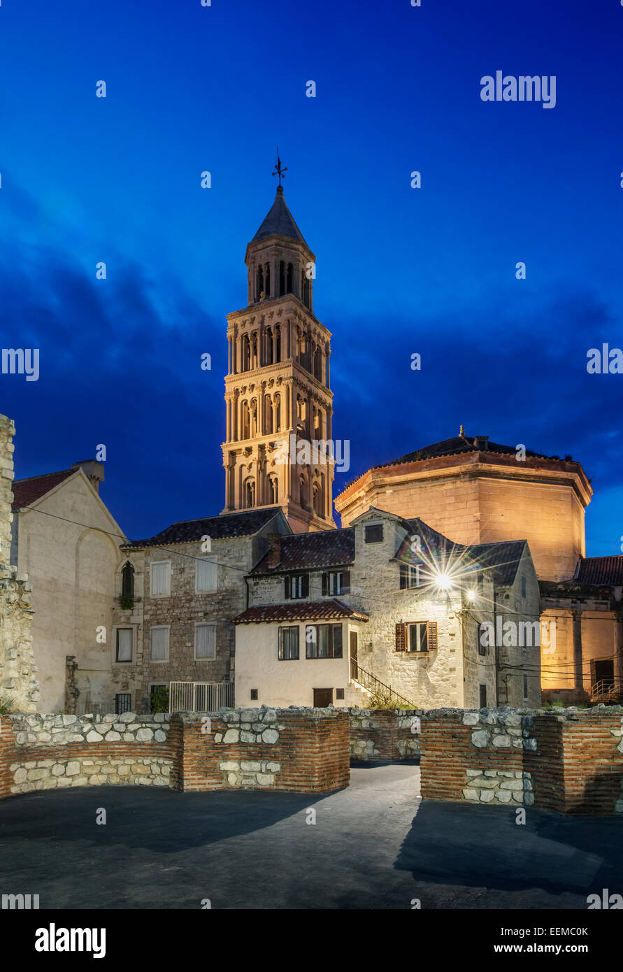 Buildings and tower illuminated at dusk, Split, Split, Croatia Stock ...