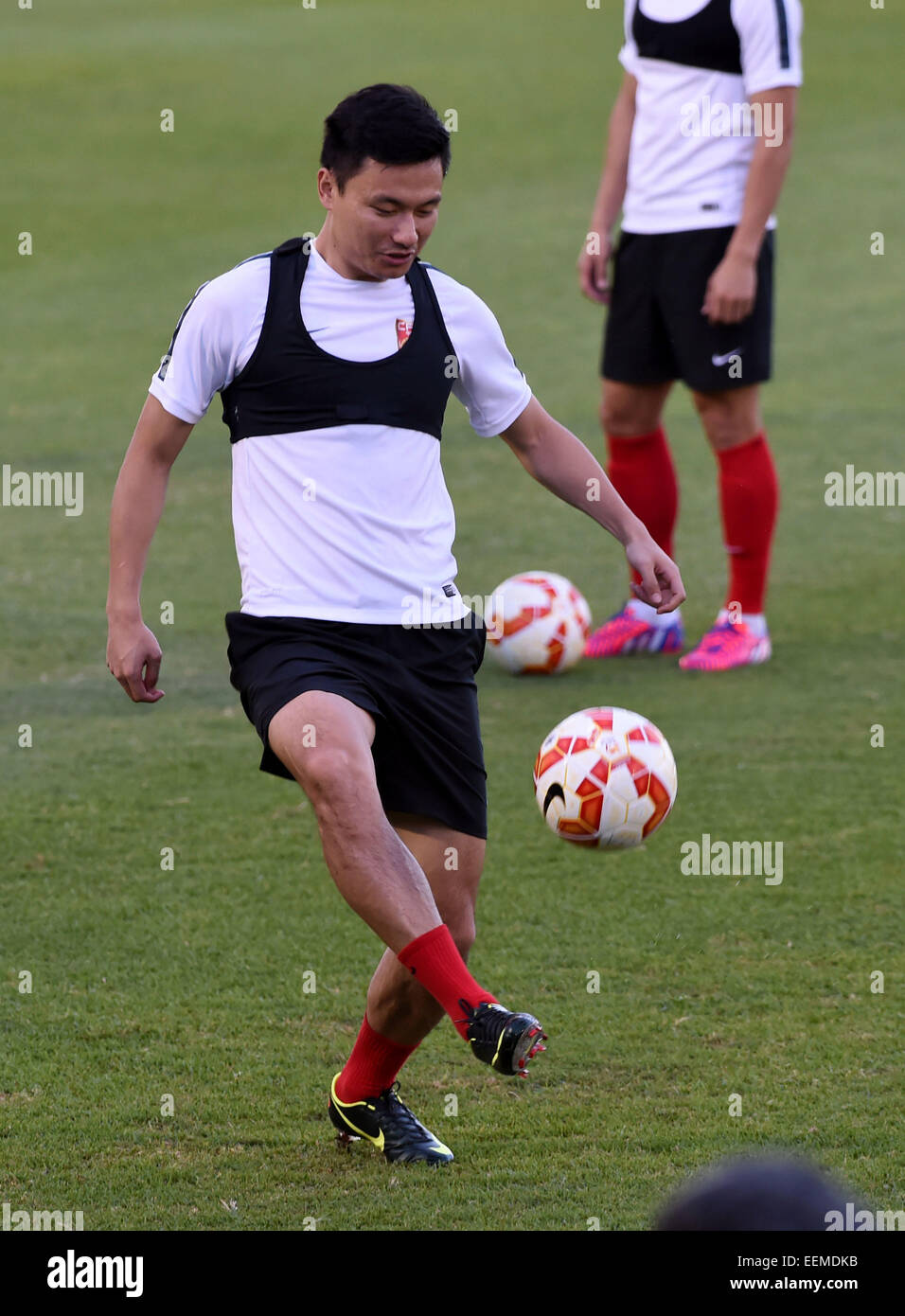 (150120) -- BRISBANE, Jan. 20, 2015(Xinhua) -- Chinese player Gao Lin ...