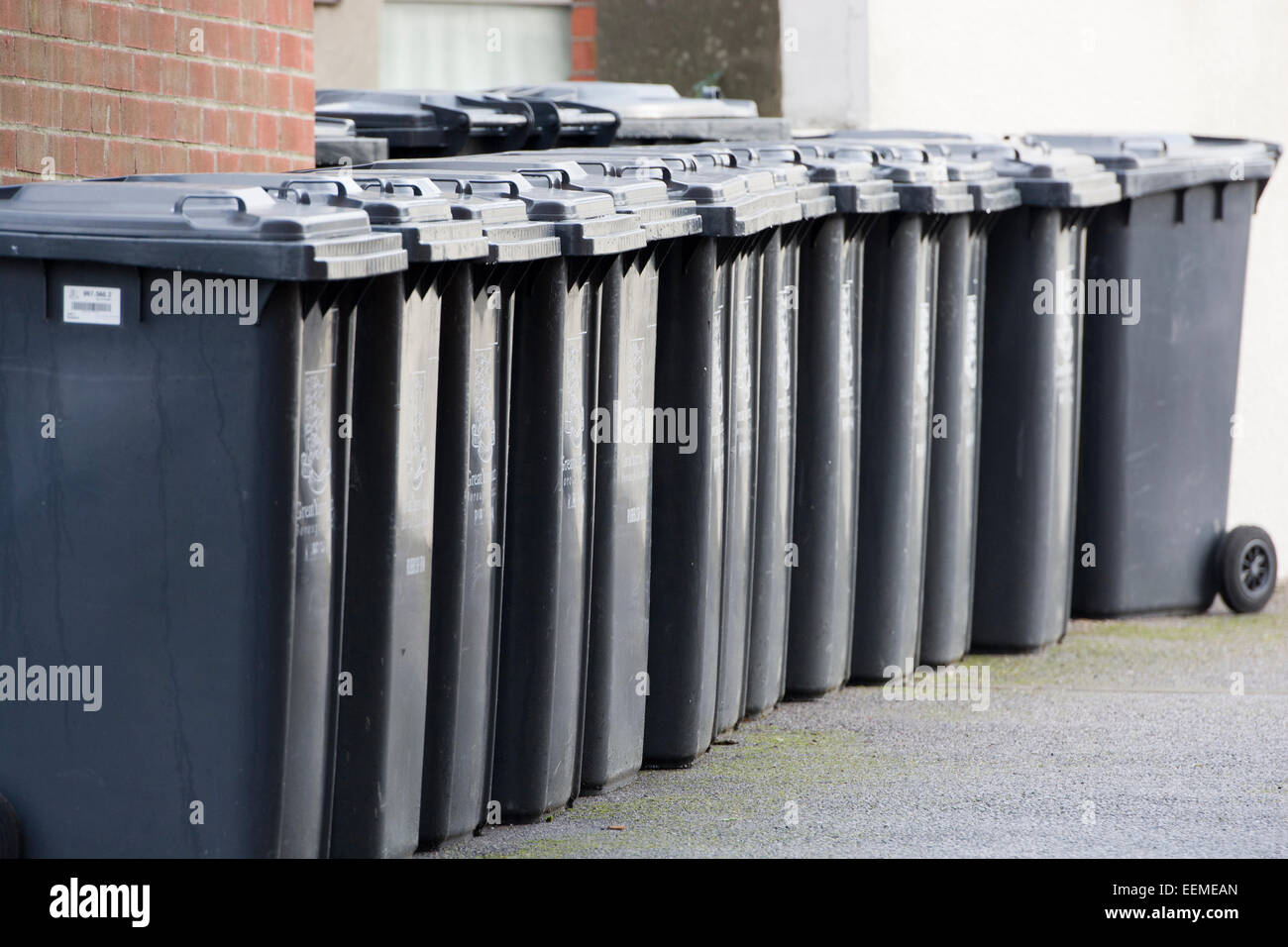 Row of bins hi-res stock photography and images - Alamy