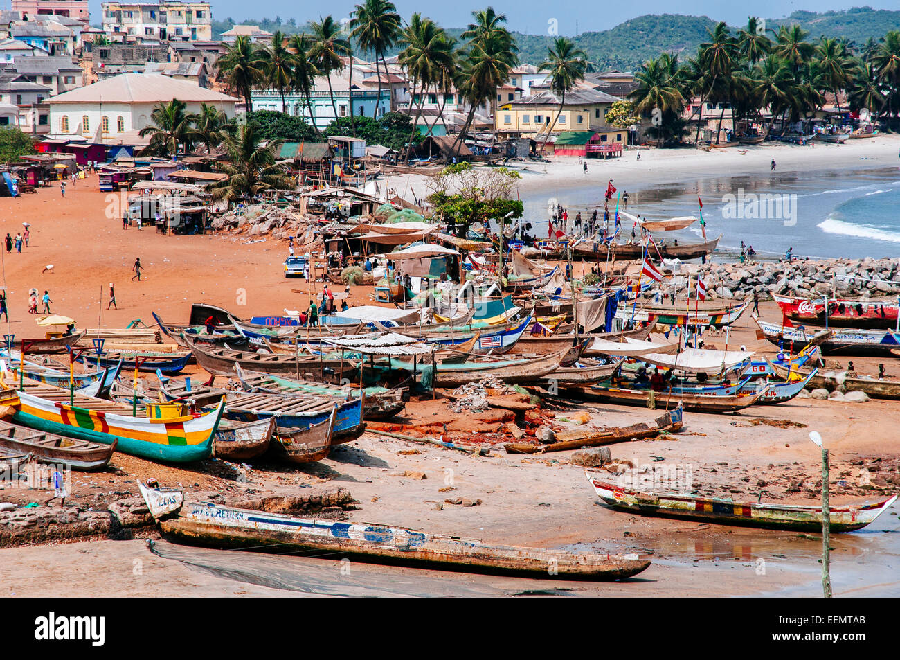 Fishing boats on Elmina beach, Ghana Stock Photo - Alamy