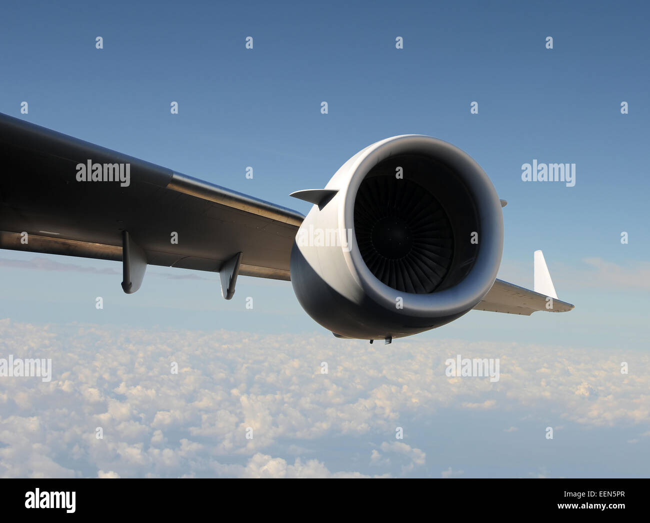 Military jet engine airplane hi-res stock photography and images - Alamy