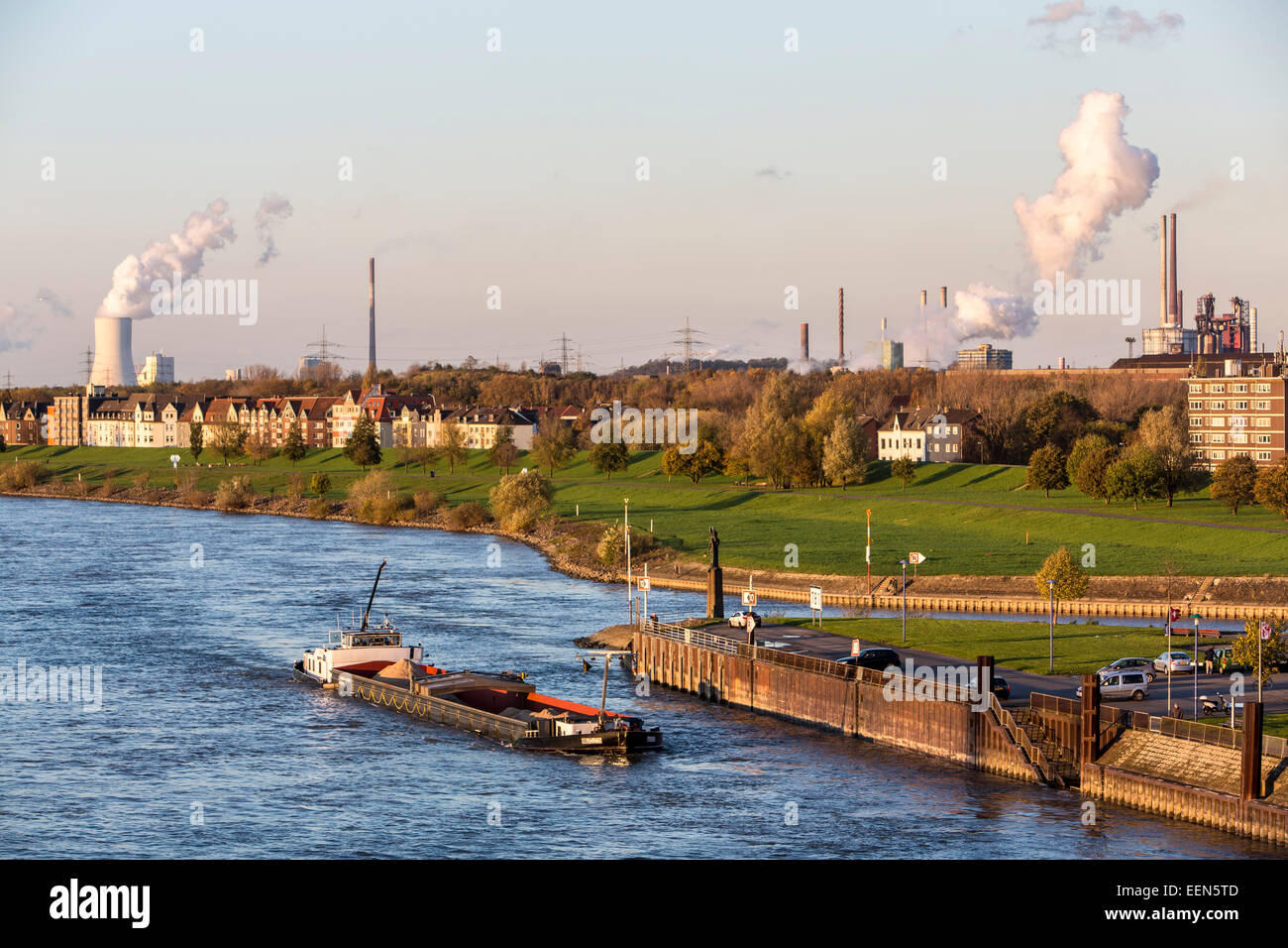 River Rhine, industrial skyline, Duisburg, Germany Stock Photo - Alamy
