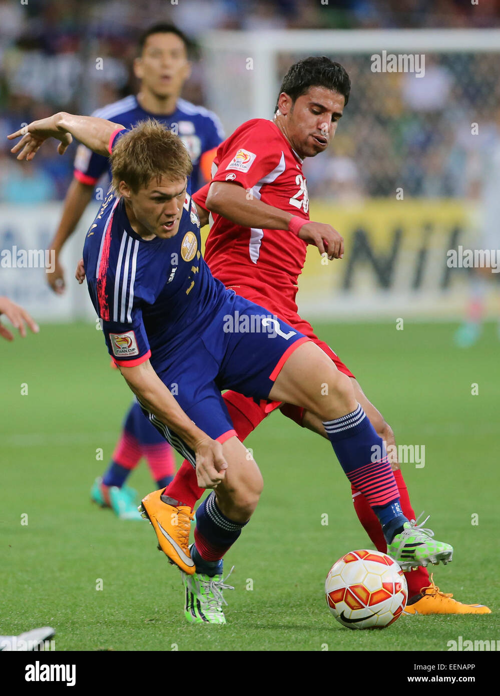 Melbourne, Australia. 20th Jan, 2015. Japan's Gotoku Sakai (L) fights ...