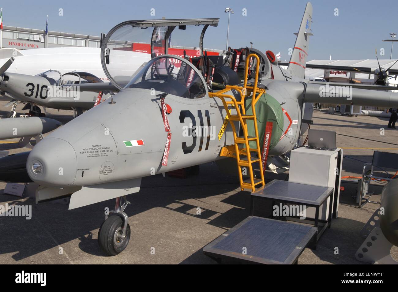 Basic combat training hi-res stock photography and images - Alamy