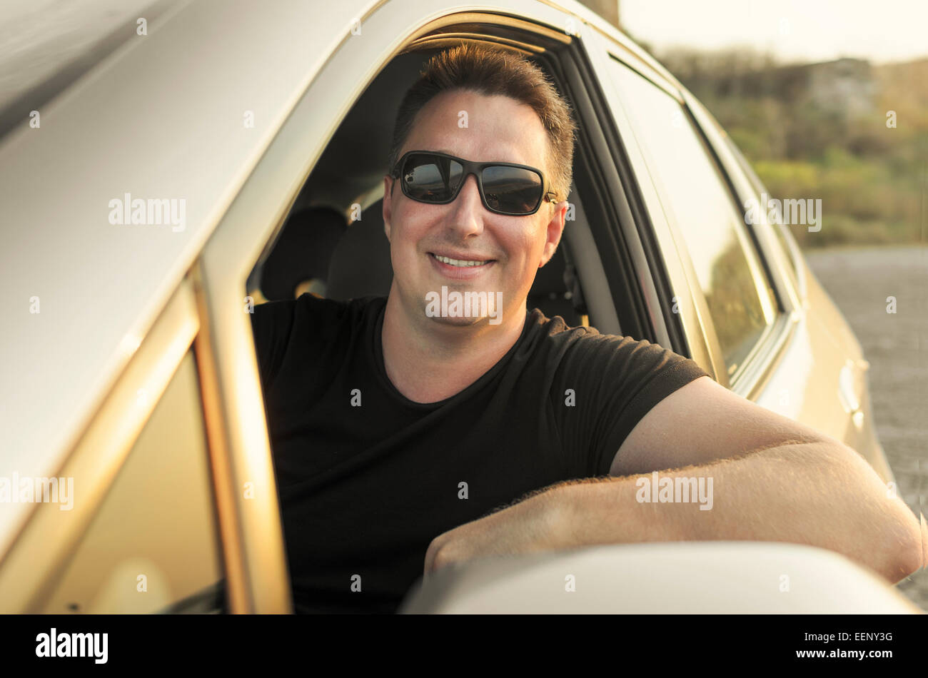 License free cars hi-res stock photography and images - Alamy