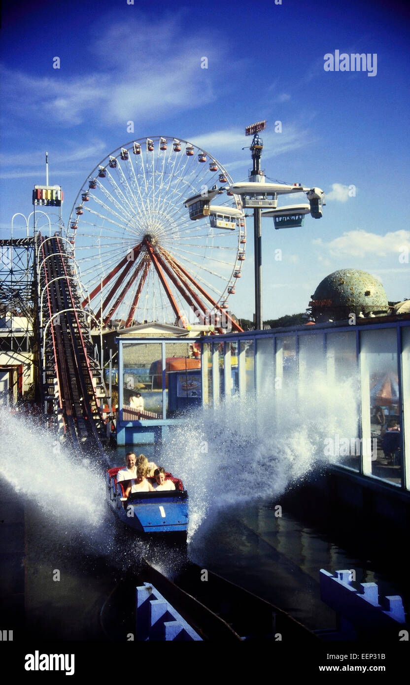 Bembom brothers theme park hi-res stock photography and images - Alamy