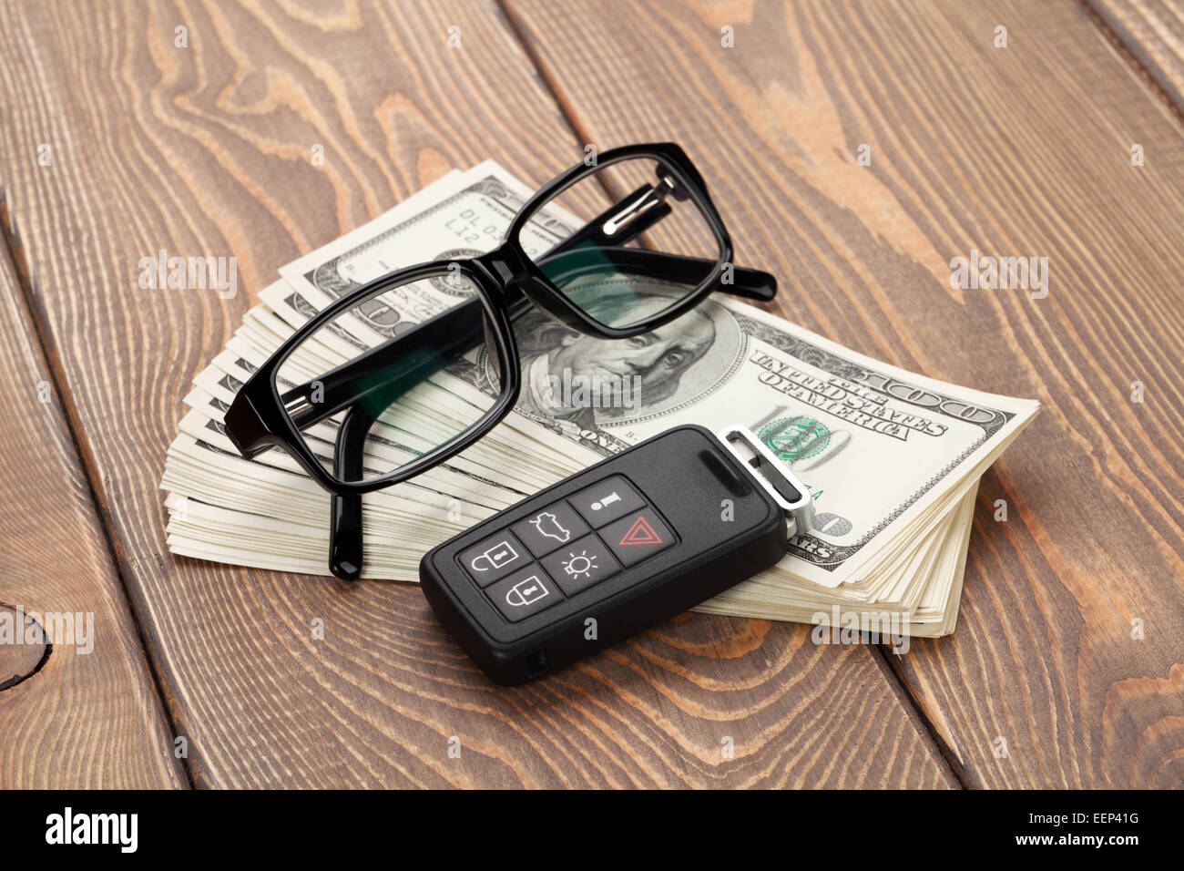 Remote accounting hi-res stock photography and images - Alamy