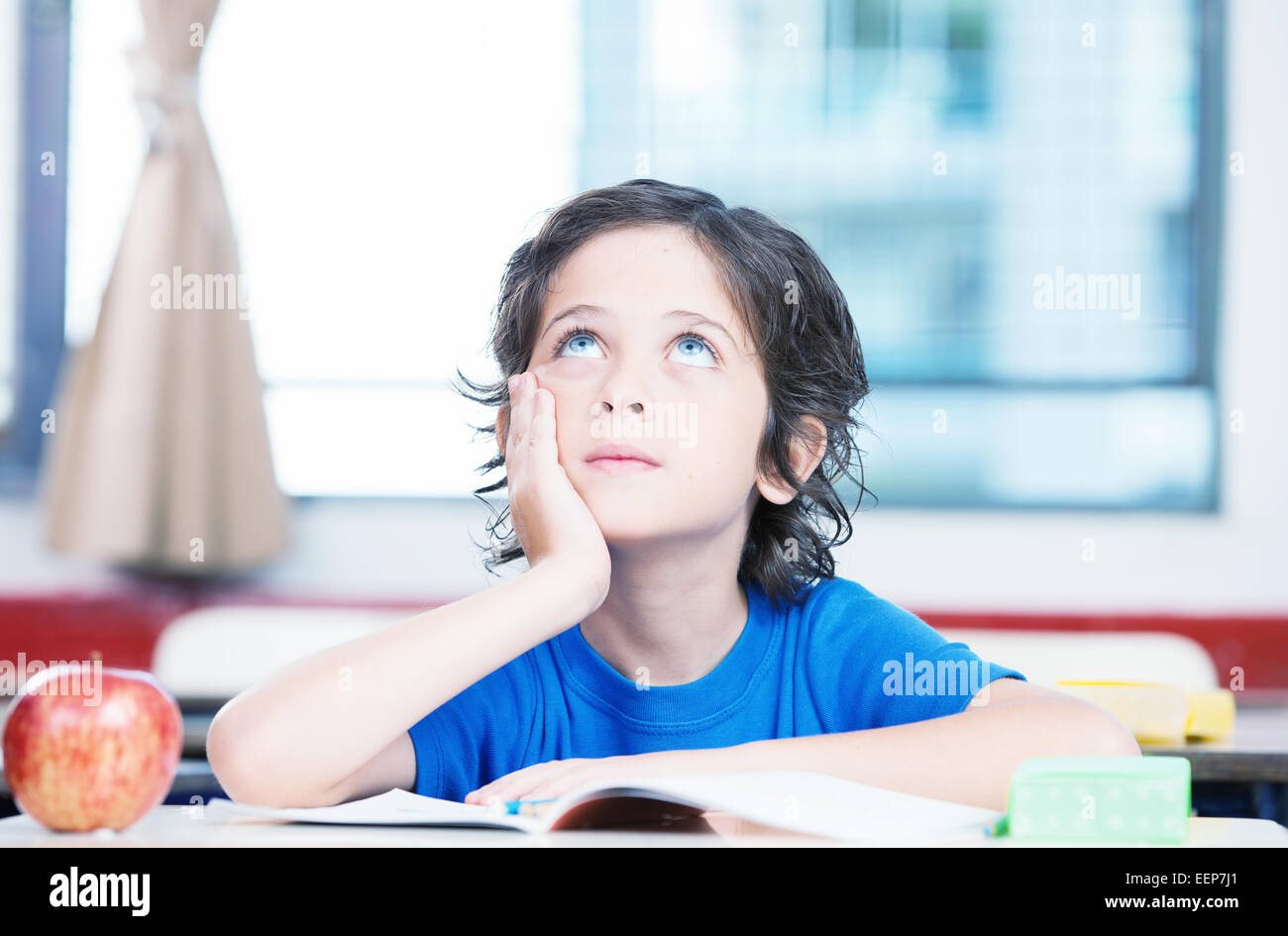 Kid looking hi-res stock photography and images - Alamy
