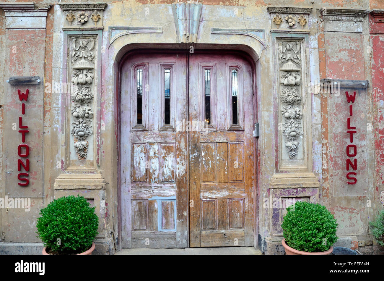 Wiltons music hall hi-res stock photography and images - Alamy