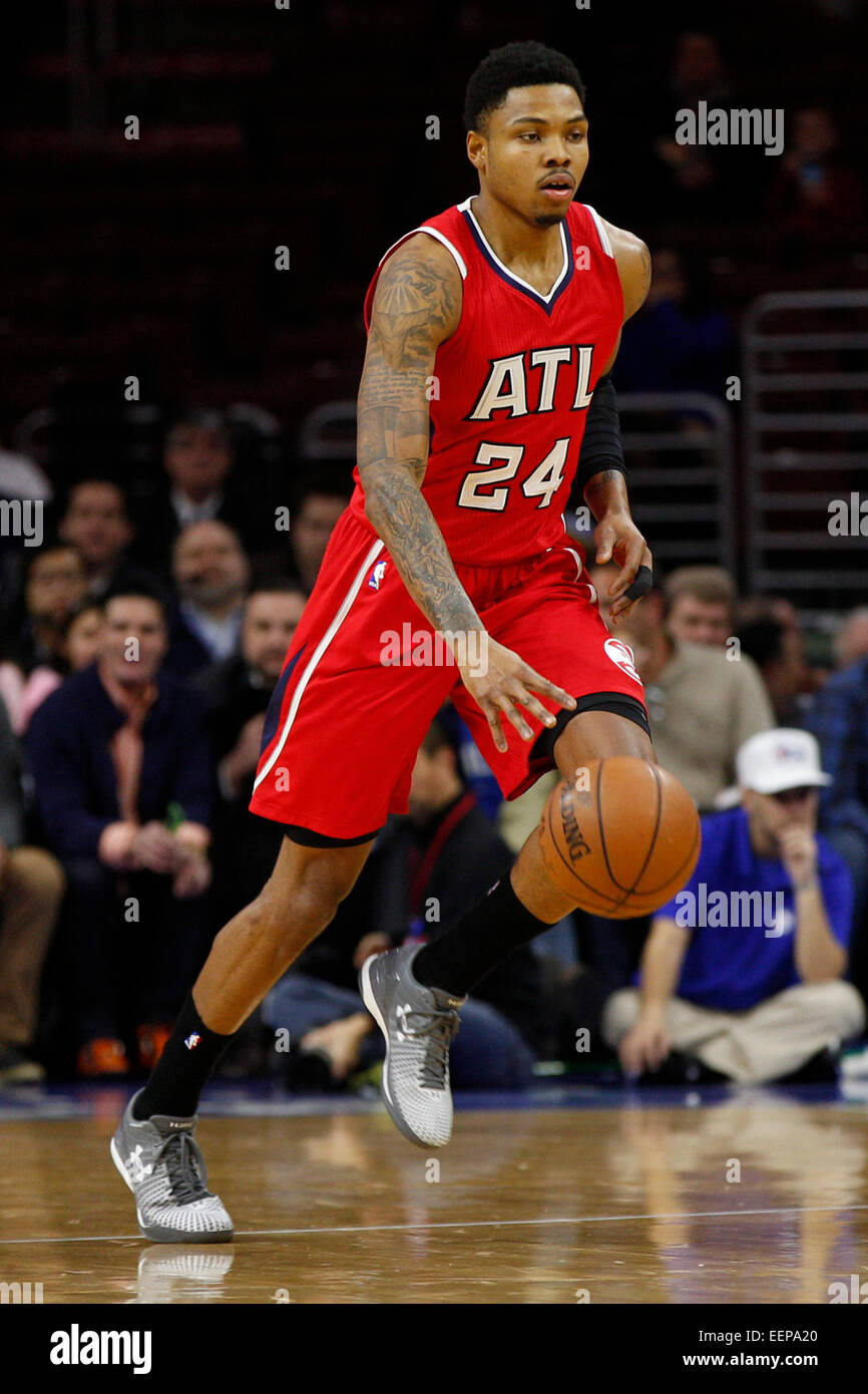 January 13, 2015: Atlanta Hawks guard Kent Bazemore (24) in action ...
