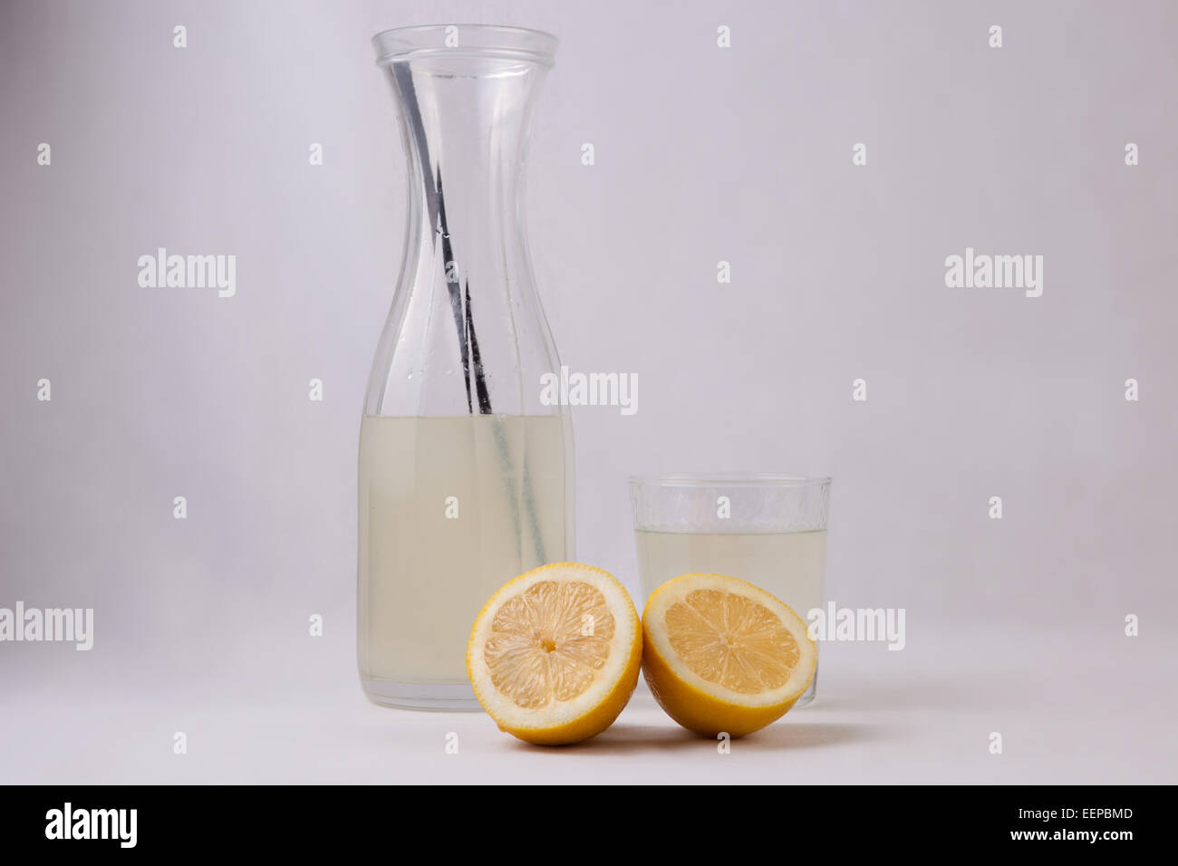 Alkaline lemonade is a drink used to rehydrate more effectively so that ...