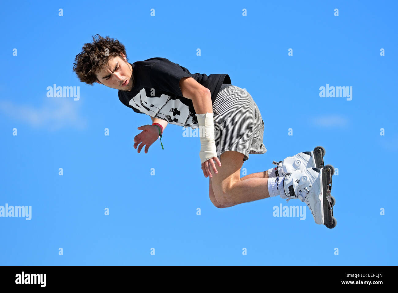 Lady roller skater hi-res stock photography and images - Alamy