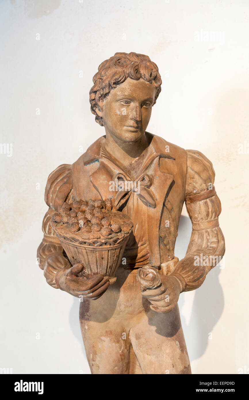 Statue exhibit in the Colonial Art Museum (Museo del Arte Colonial) in ...