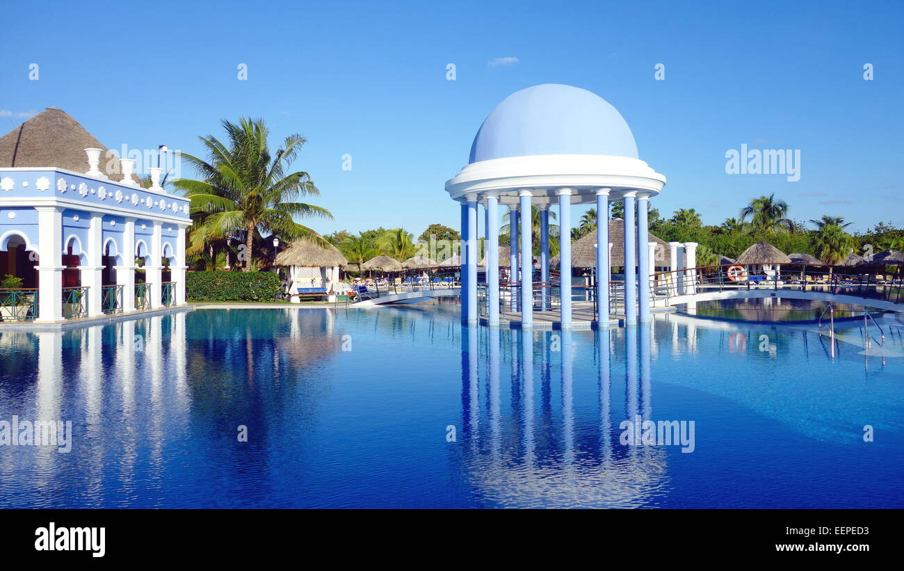 Swim swimming pool hi-res stock photography and images - Alamy