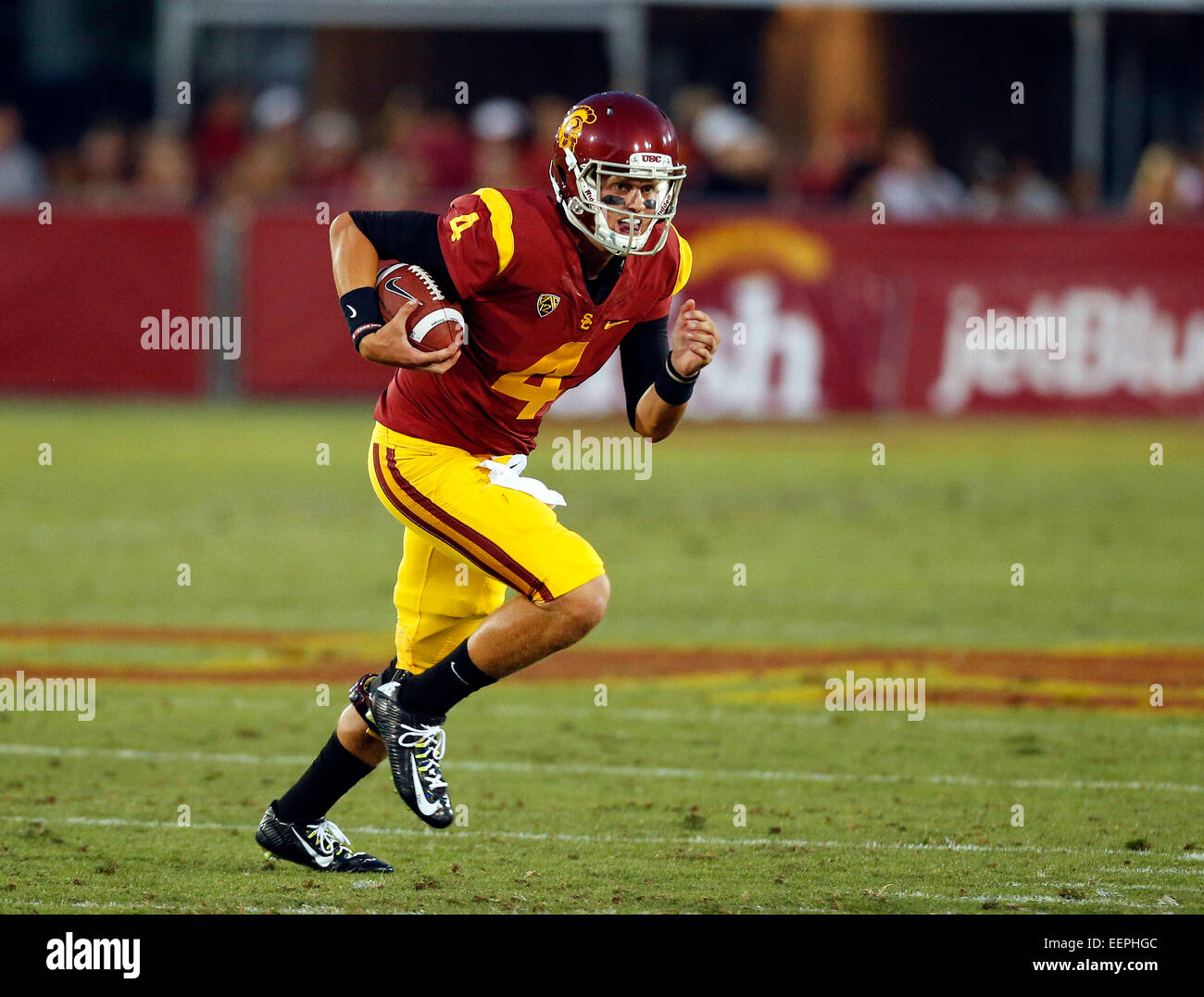 Los Angeles, CA, USA. 30th Aug, 2014. USC Trojans quarterback Max ...