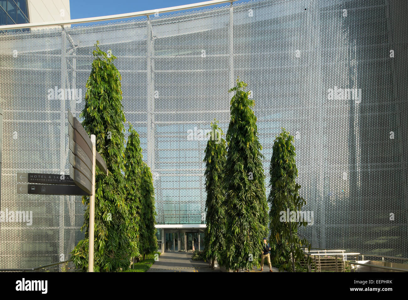 Wind Arbor, kinetic art sculpture at the Marina Bay Sands hotel an ...