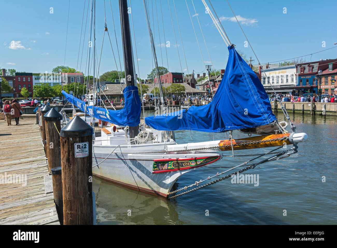 Maryland, Annapolis, City Dock, skipjack Stanley Norman built 1902 ...