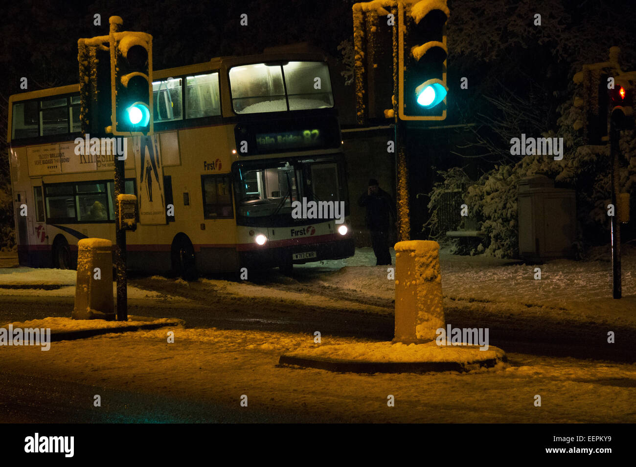 Sheffield bus hi-res stock photography and images - Alamy