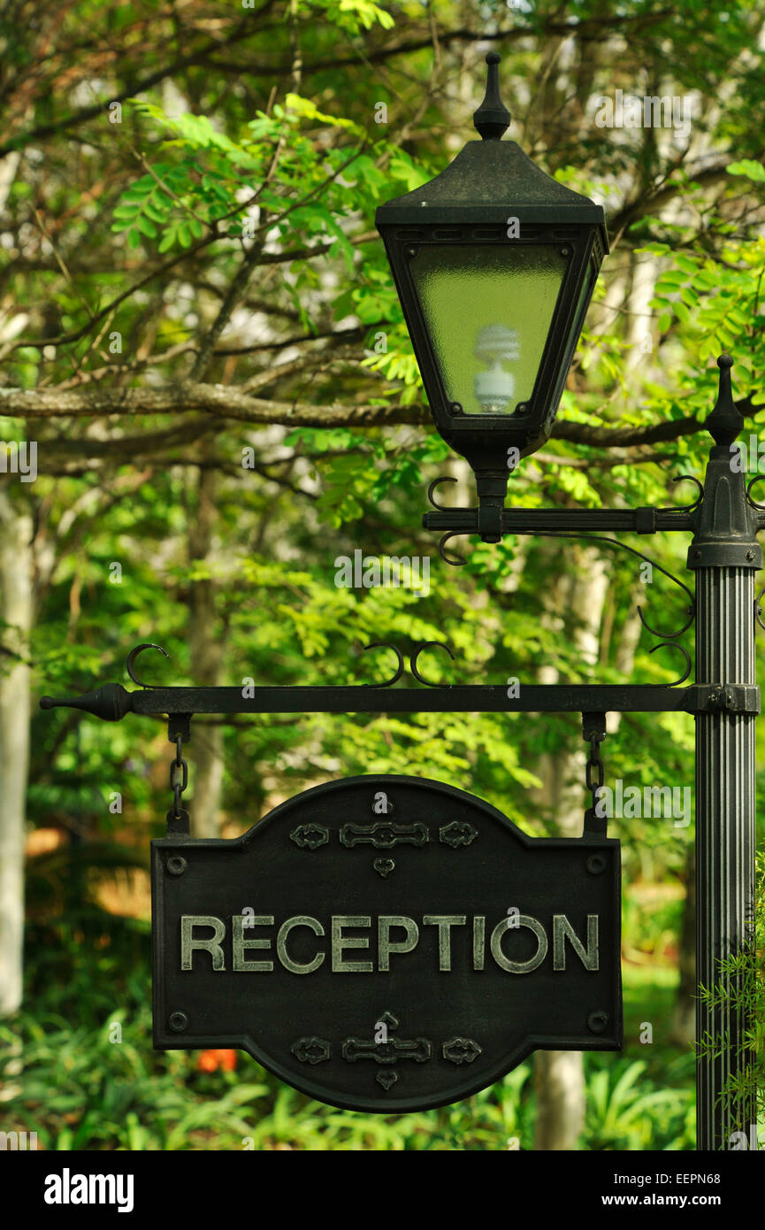 Hotel reception signs hi-res stock photography and images - Alamy