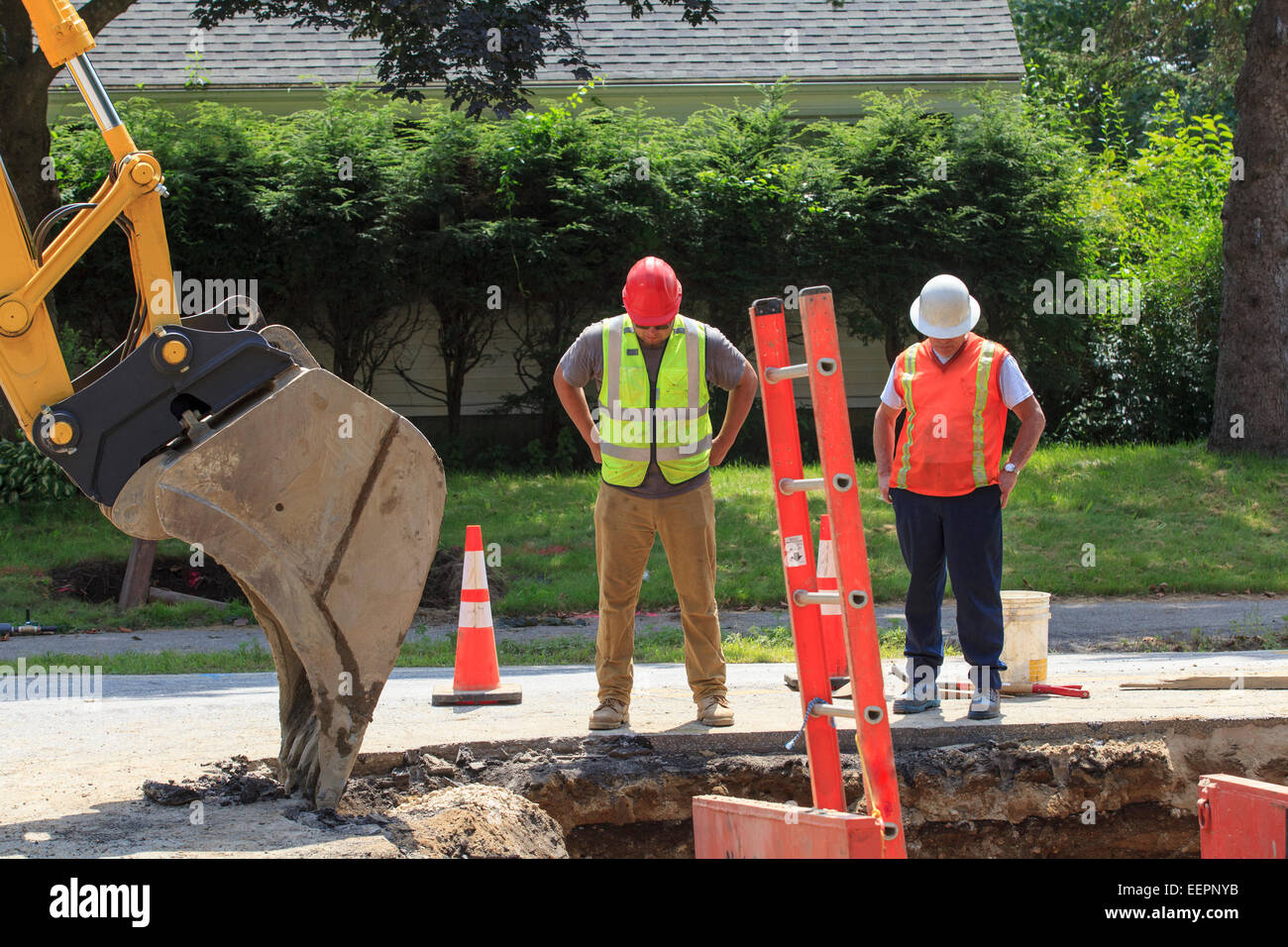 Inspector hi-res stock photography and images - Alamy