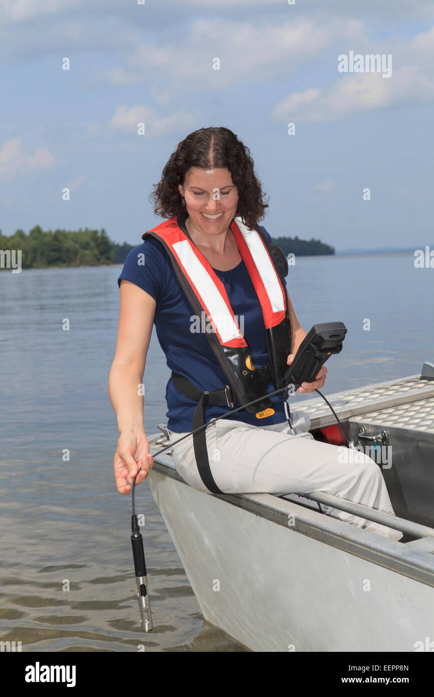 Testing water quality river hi-res stock photography and images - Alamy