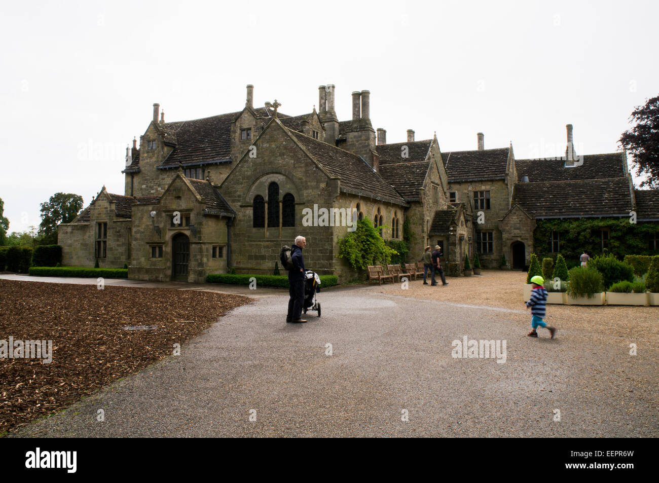 Wakehurst place botanic garden hi-res stock photography and images - Alamy