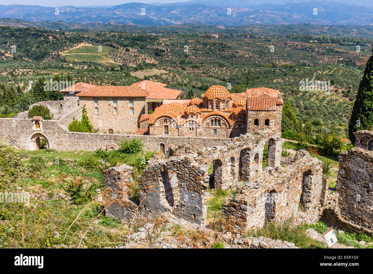 Byzantine church in medieval city of Mystras Stock Photo - Alamy