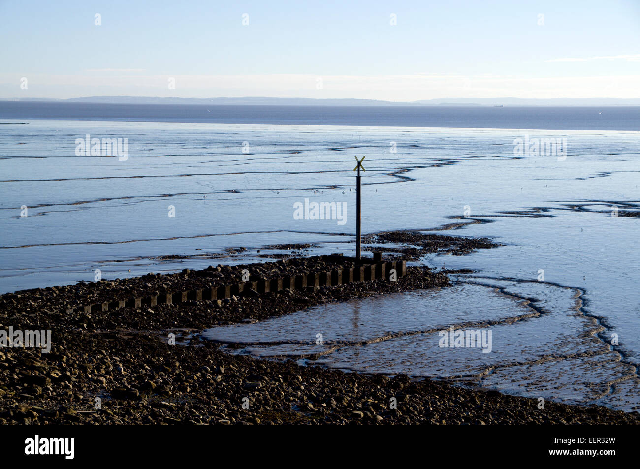 Foreshore and Bristol Channel, Cardiff, Wales, UK Stock Photo - Alamy