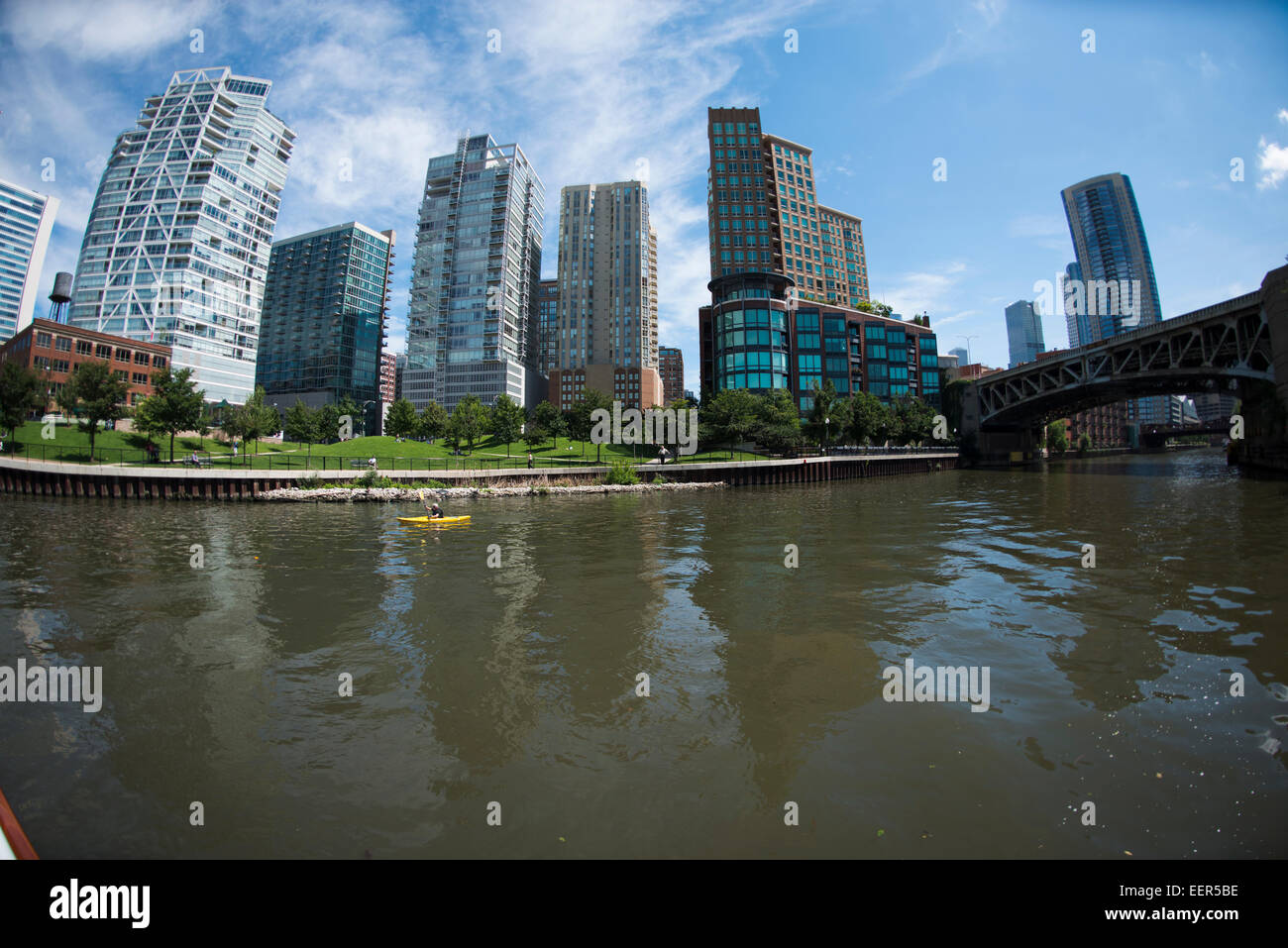 Chicago , classic and modern buildings, view of high rise homes from ...