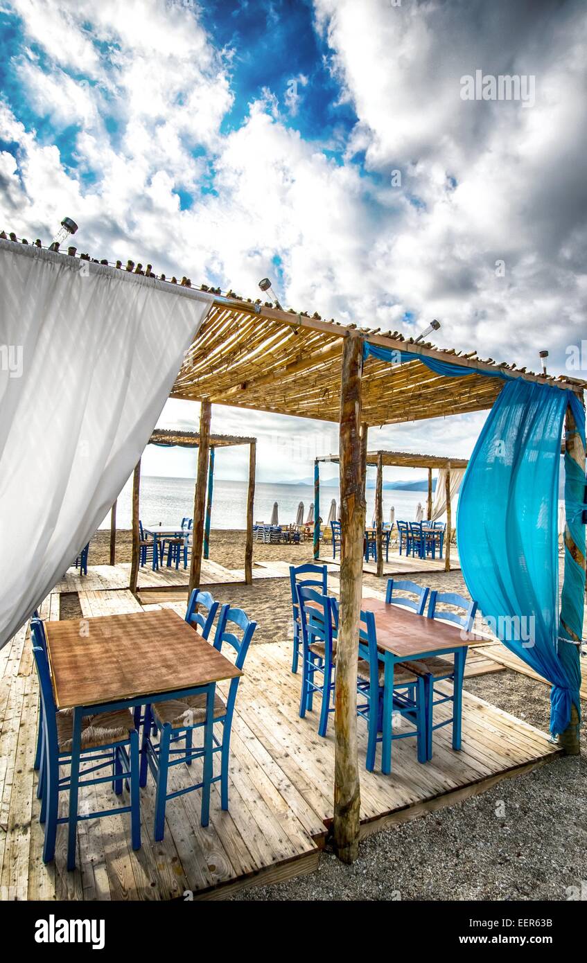 Food on beach mykonos hi-res stock photography and images - Alamy