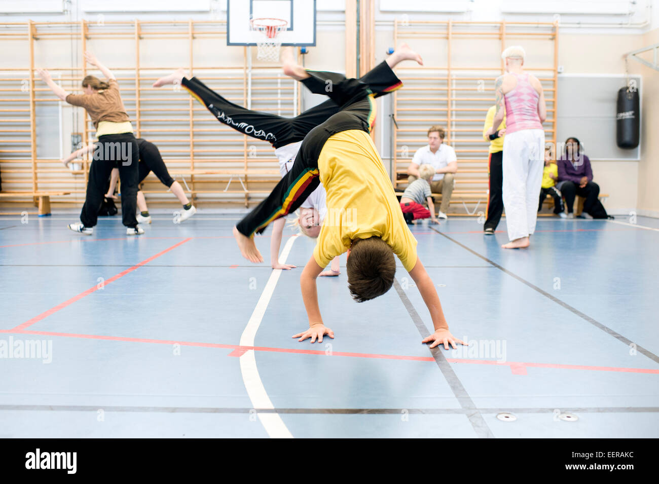 Capoeira kids hi-res stock photography and images - Alamy