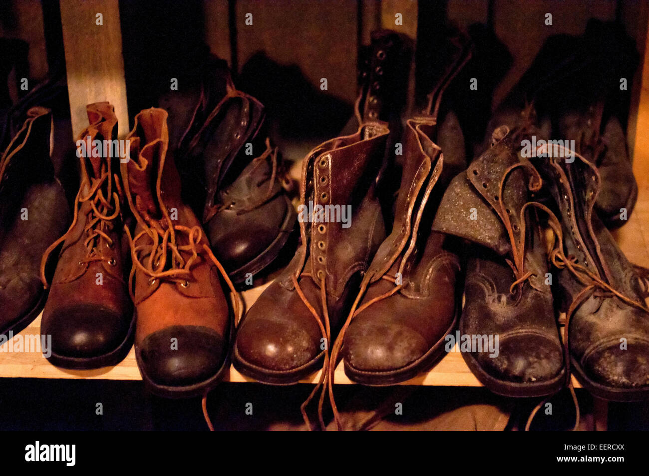 Old army boots hi-res stock photography and images - Alamy