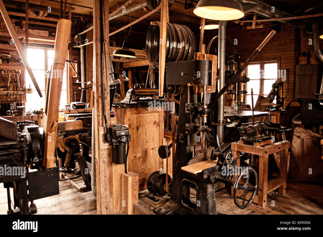 Furniture factory hi-res stock photography and images - Alamy