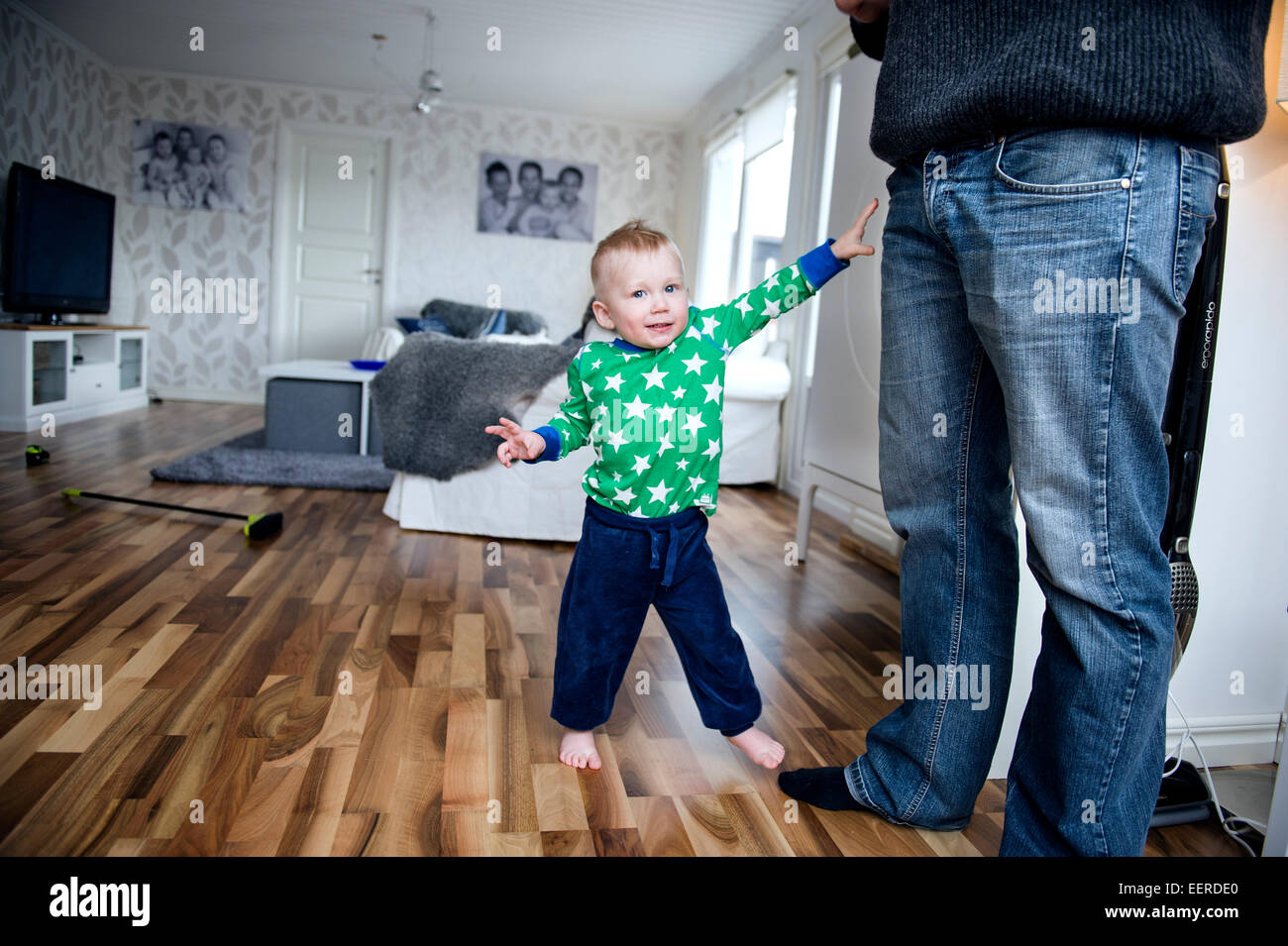swedish father staying home with 1,5 year old son, paternity leave ...