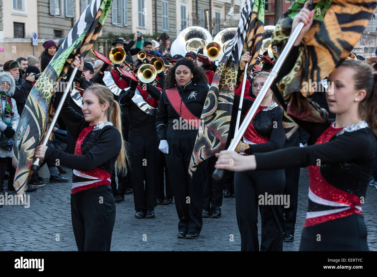 College majorettes hi-res stock photography and images - Alamy