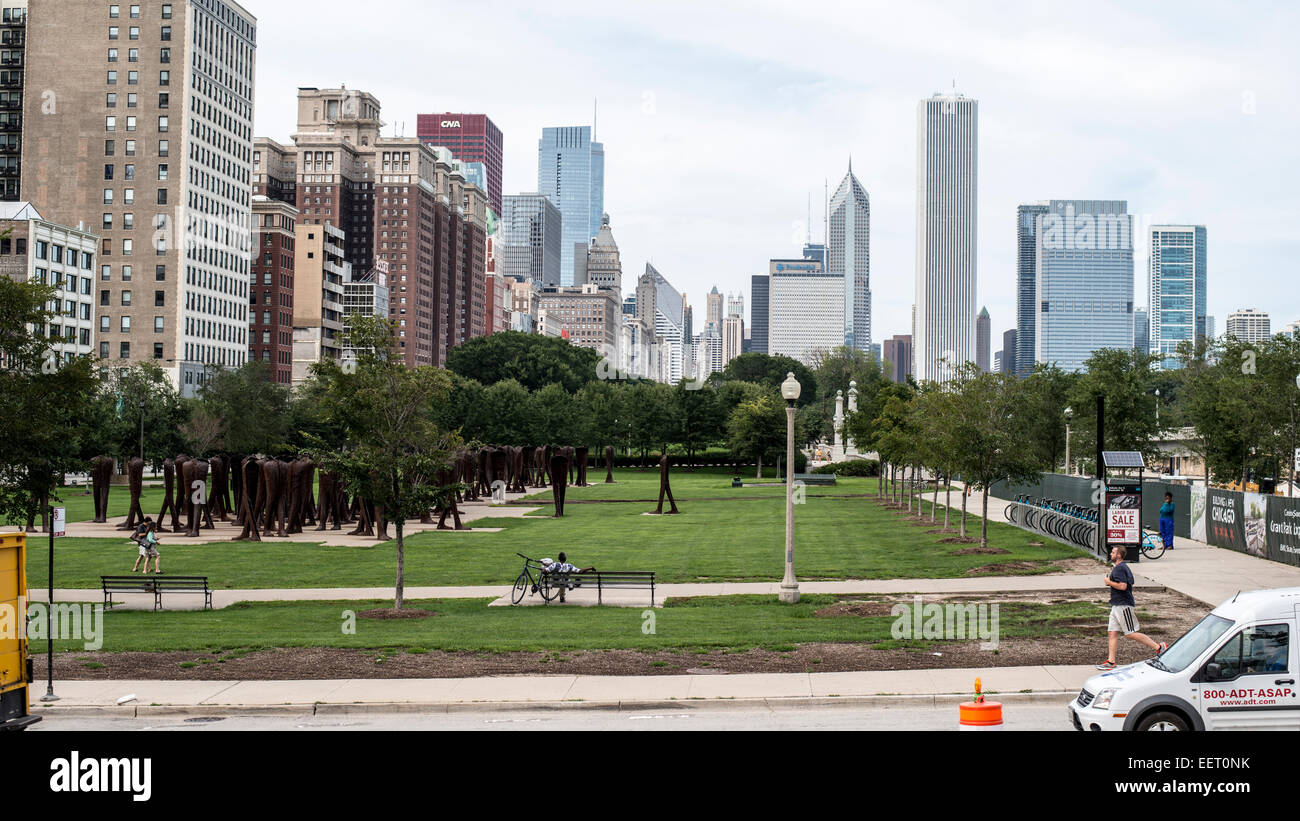 Chicago , classic and modern buildings, parks,public art Stock Photo ...