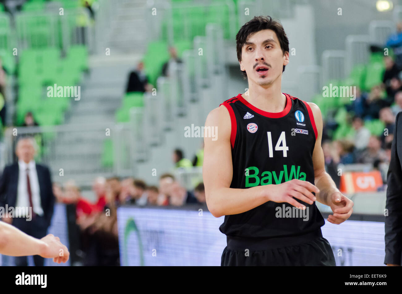 Nihad Dedovic (14) of FC Bayern Muenchen in action against players of ...