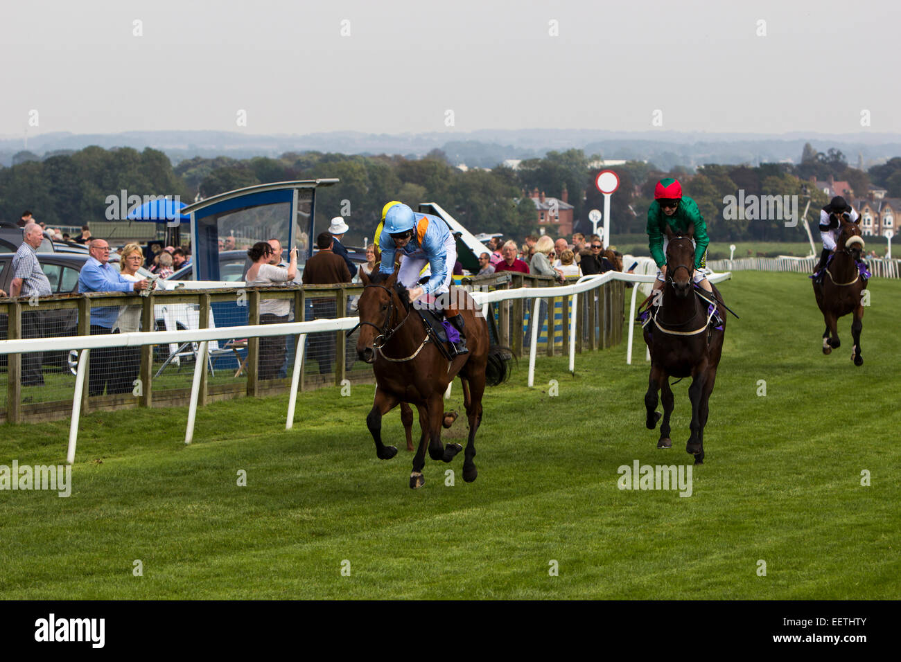 Beverley racecourse hi-res stock photography and images - Alamy