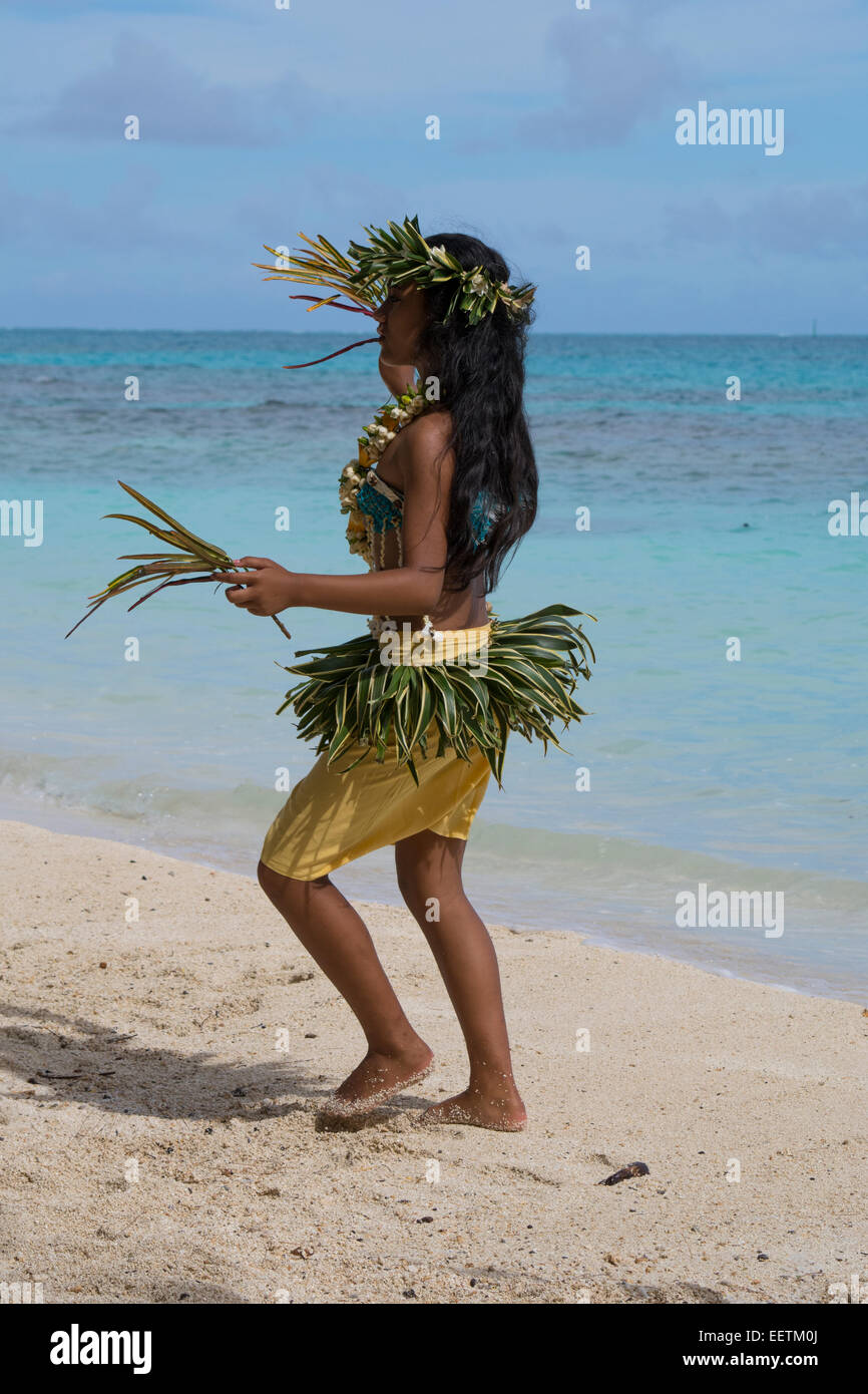 Polynesian girl hi-res stock photography and images - Alamy