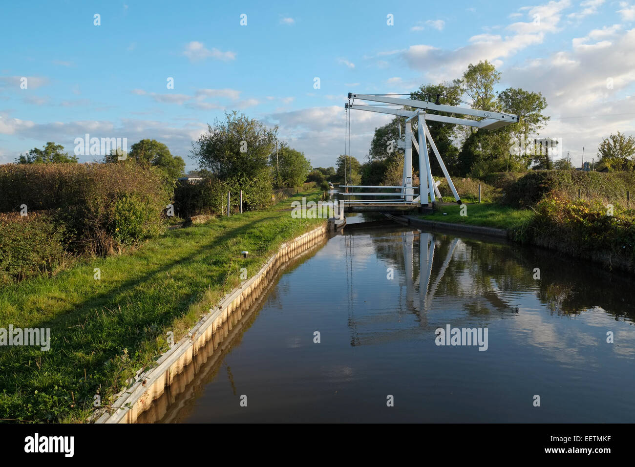 Prees branch of the llangollen canal hi-res stock photography and ...