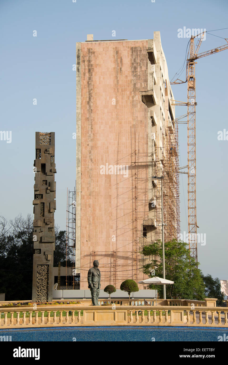 Rafic Harari memorial, Beirut, Lebanon Stock Photo - Alamy