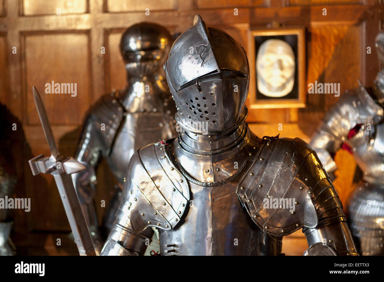 Suit of armour in Warwick Castle Museum Stock Photo - Alamy