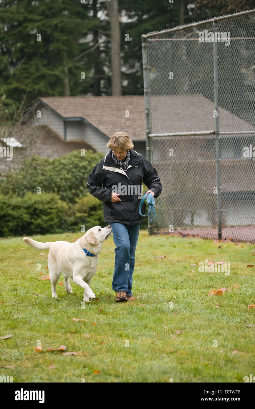 Heeling hi-res stock photography and images - Alamy