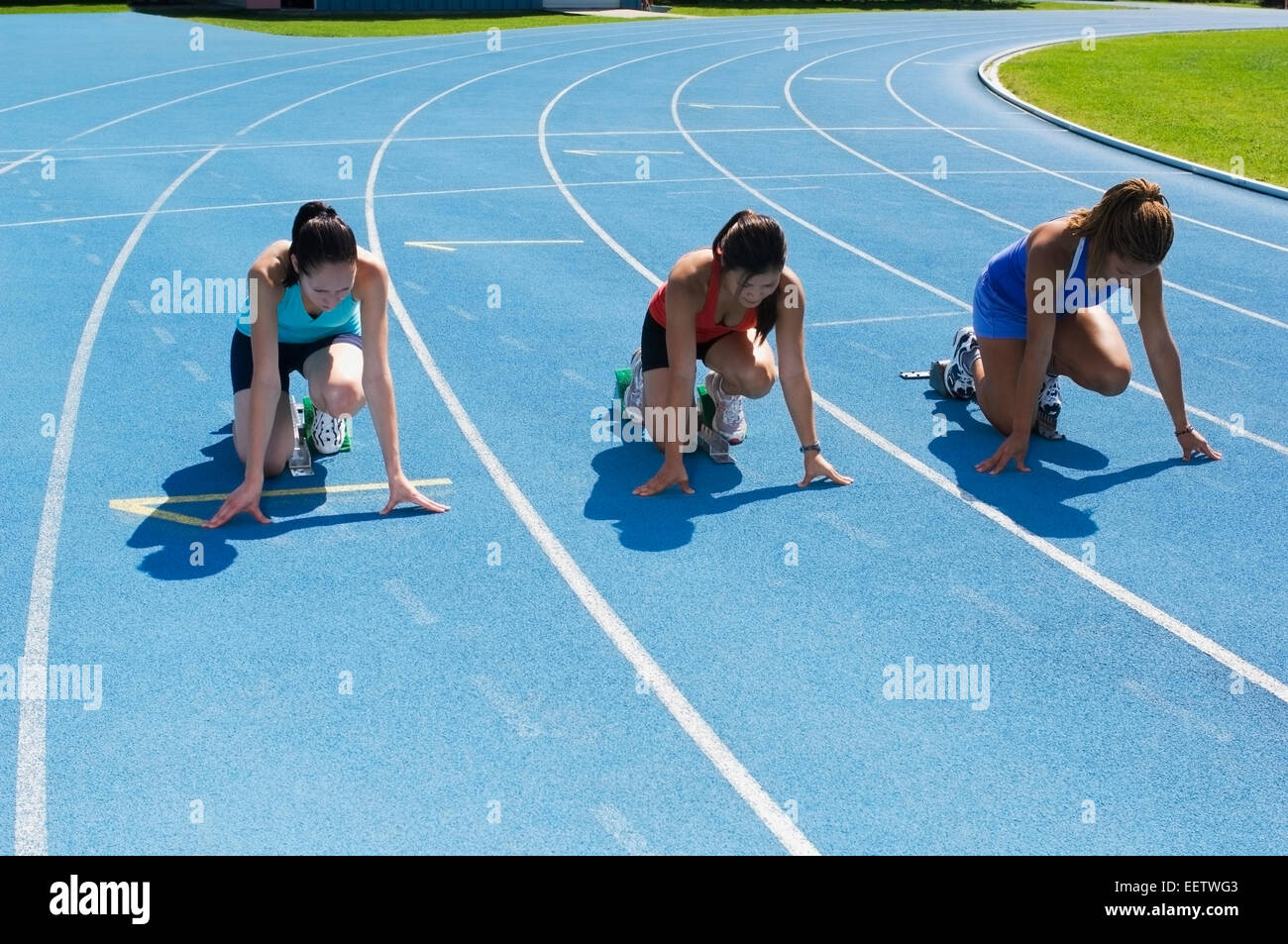 Runners runner athletes athlete 5 hi-res stock photography and images ...