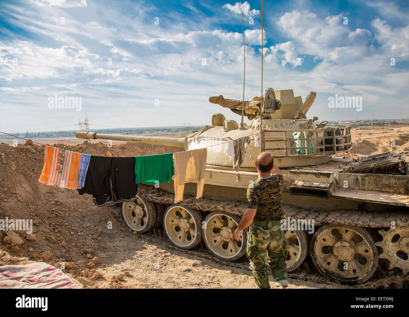 Kurdish Tank On The Frontline, Kirkuk, Kurdistan, Iraq Stock Photo - Alamy
