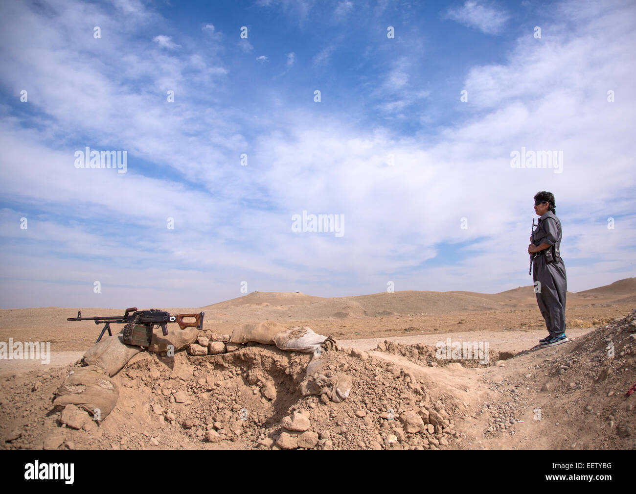 Peshmerga female fighter hi-res stock photography and images - Alamy