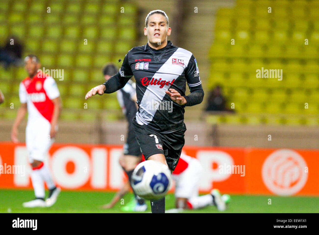 Degage hi-res stock photography and images - Alamy