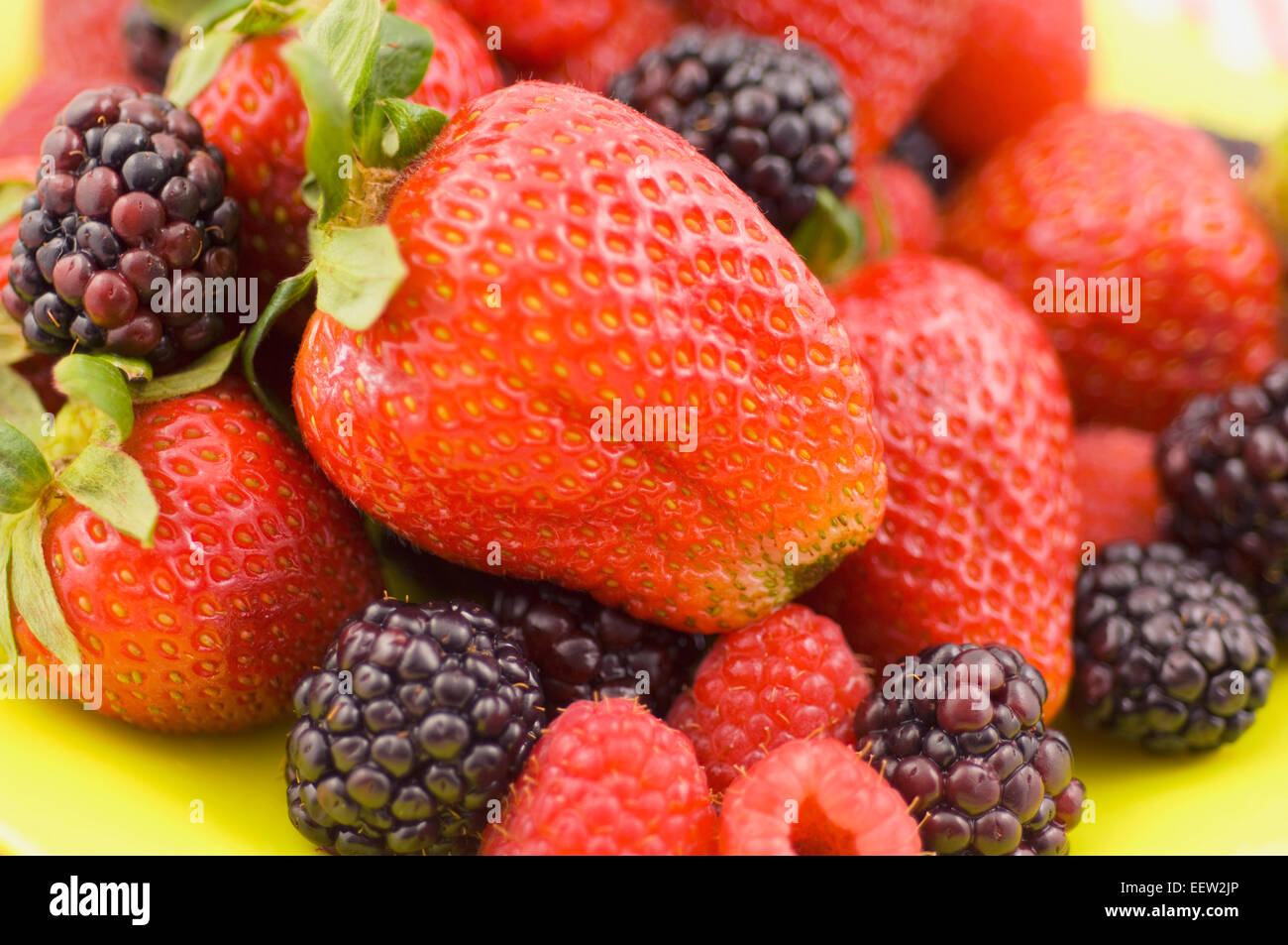 Plate of mixed berries Stock Photo - Alamy