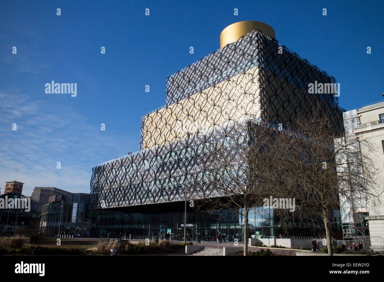 Birmingham library exterior hi-res stock photography and images - Alamy