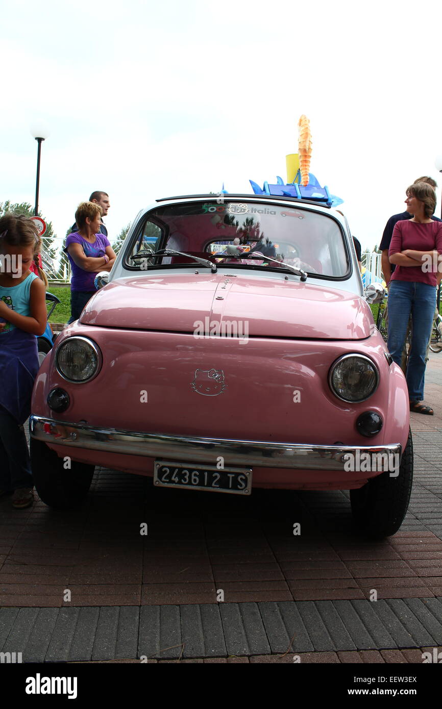 Pink fiat 500 car hi-res stock photography and images - Alamy